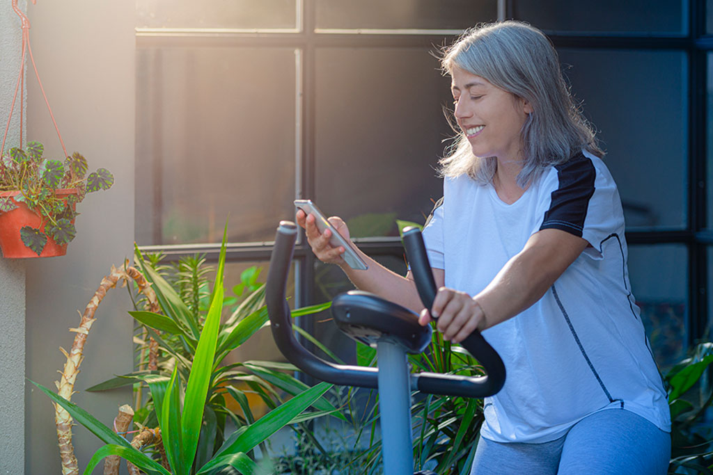 Make Exercise Enjoyable with Cozy Cardio