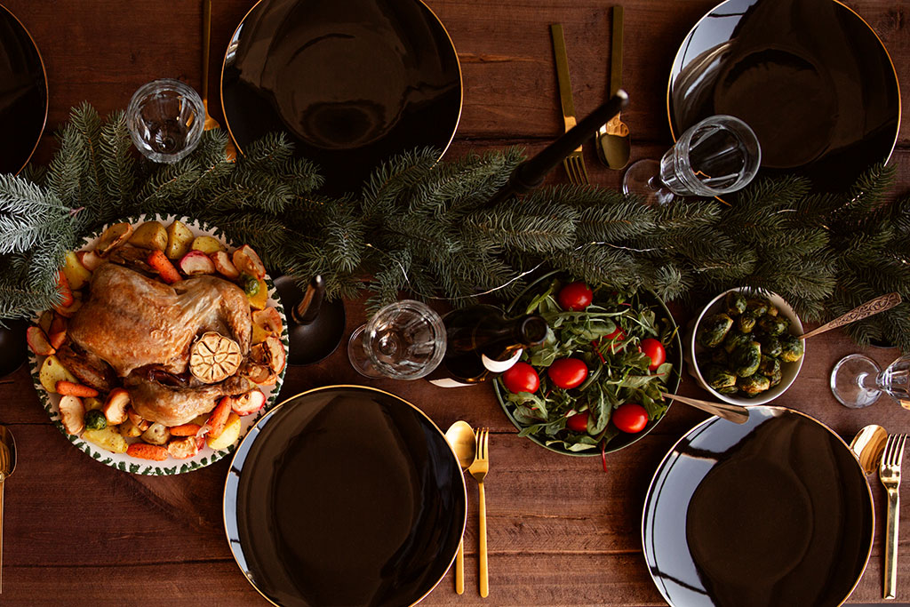 Festive Tablescapes Made Easy